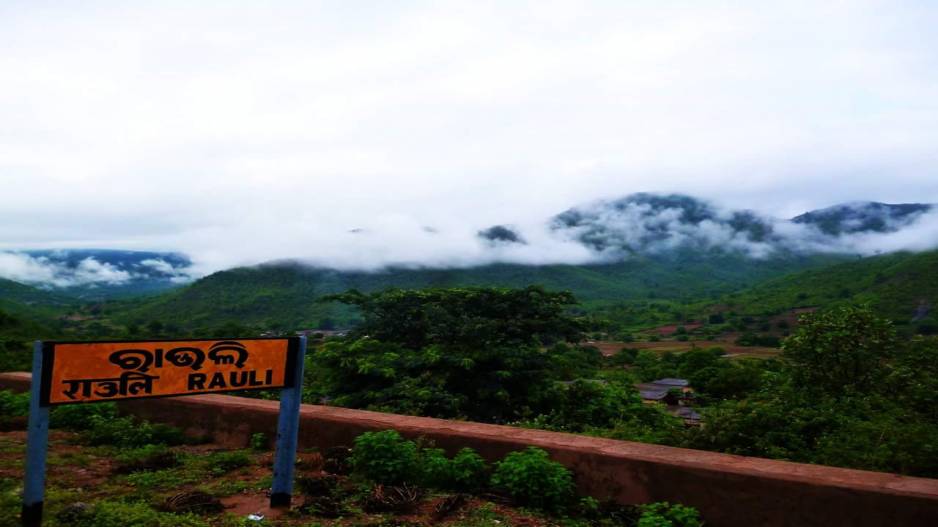 First ever in Railways This Odisha rail station gets water from air