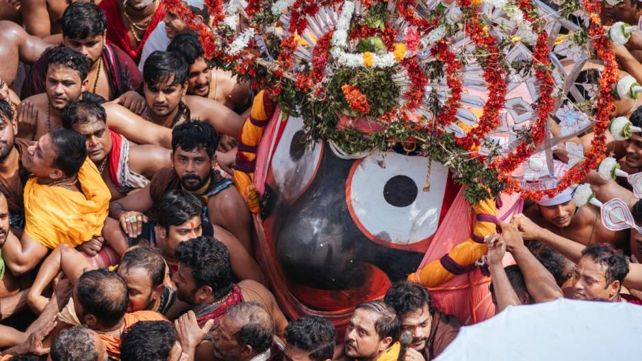 Bahuda Jatra 2021 Pictures: Homecoming Of Lord Jagannath & His Siblings