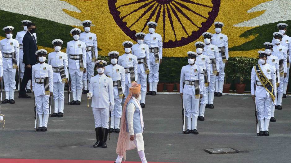 75th Independence Day: India Salutes Heroes Of Freedom Struggle (SEE PICS)