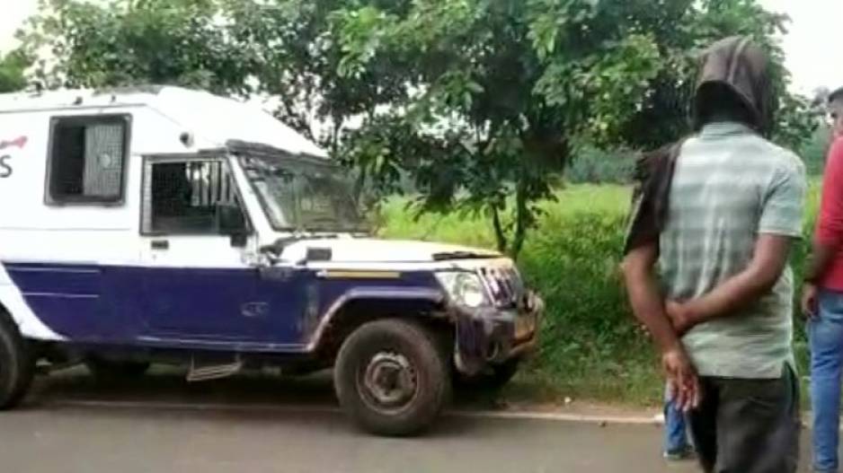 Police Nab 3 Fleeing ATM looters In Dramatic Chase at Dhenkanal, Rs 1. ...