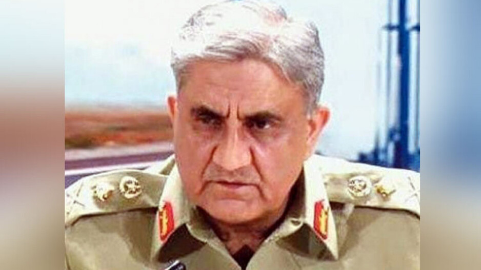 Pak Army Chief Visits Forward Areas Along LoC