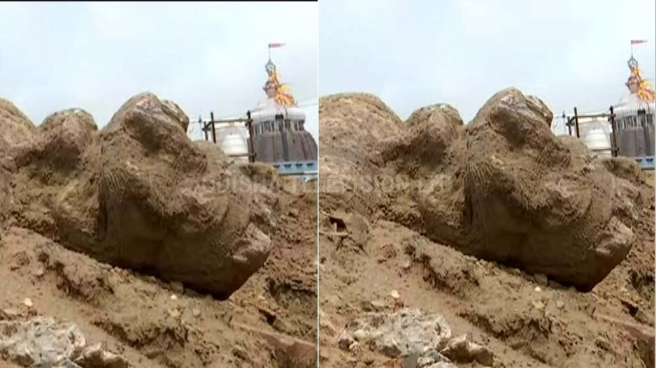 ଏମାର ମଠ ପରିସରରୁ ବାହାରିଲା ପୁରାତନ ସିଂହ ମୂର୍ତ୍ତି