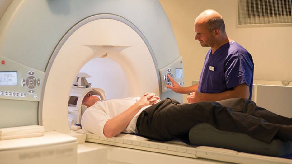 An advanced Magnetic Resonance Imaging (MRI) brain scan analysis in ...