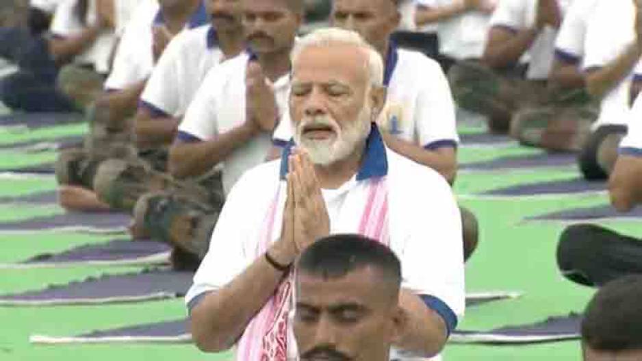 PM Narendra Modi, Modi International Day of Yoga, International Day of ...