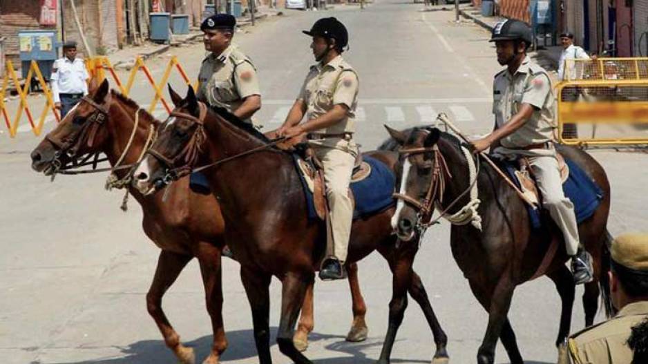 Horse riding police personnel would be deployed on Mumbai s streets for ...