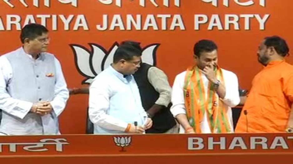 Former Congress leader and Salepur MLA Prakash Behera today joined ...
