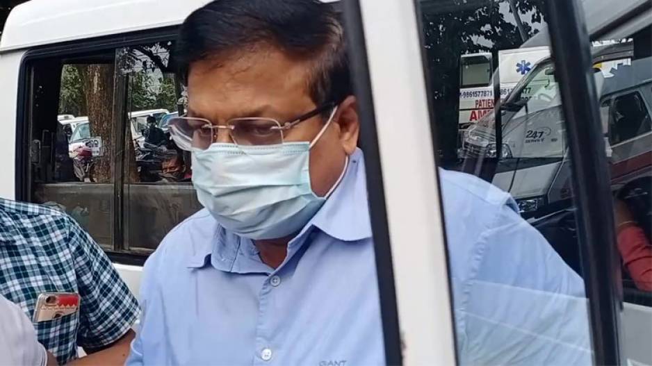 Tainted Crorepati IFS officer Abhay Pathak facing probe by State ...