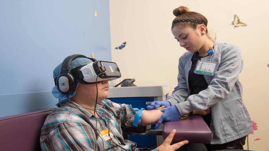 VR game may reduce pain while drawing blood: Study