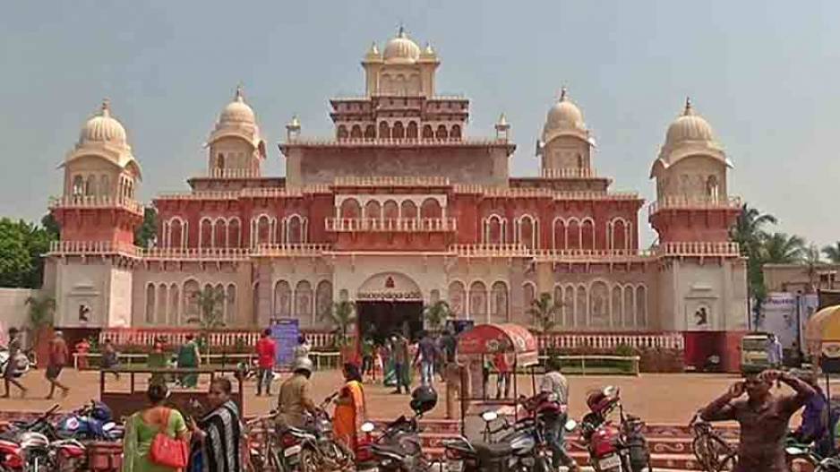 Durga puja spirit soars high across Odisha on Maha Saptami