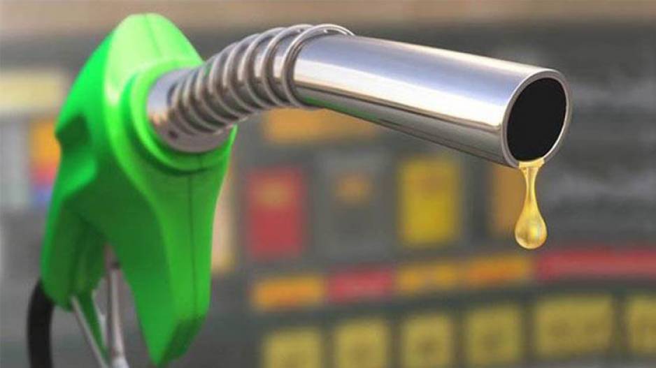 After a rise for six consecutive days, the petrol prices did not show ...