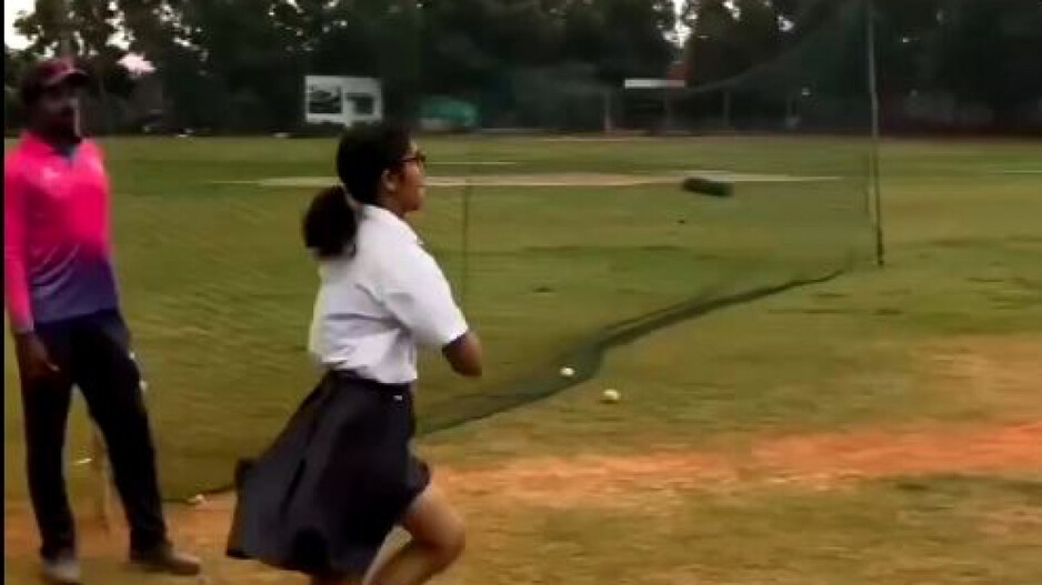Lady Bumrah: Schoolgirl Imitates Bumrah’s Bowling Style, BCCI Urged to ...