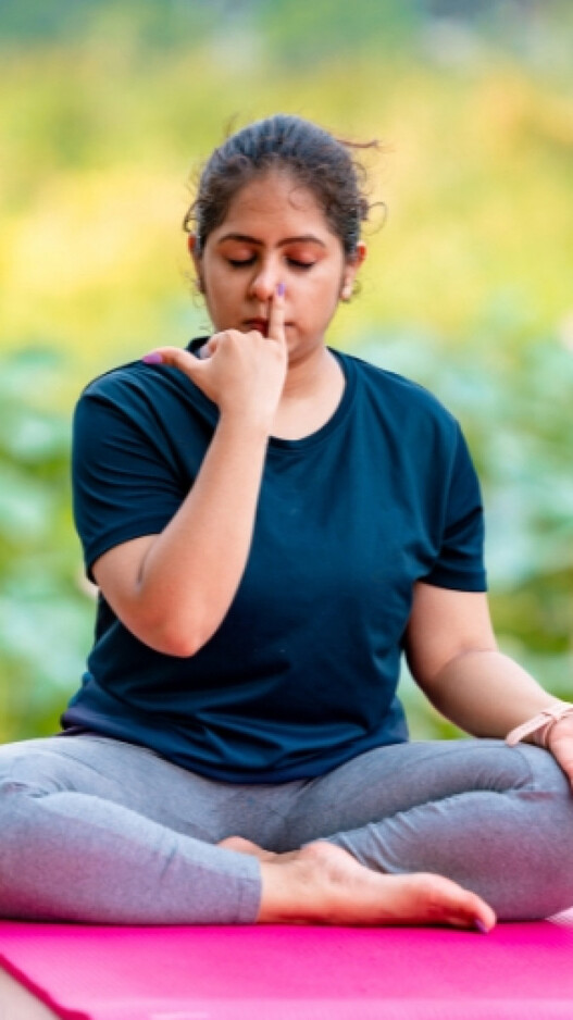 7 Amazing Benefits Of Doing Anulom-Vilom For 5 Minutes Every Morning