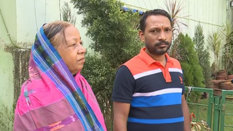 Miscreants snatch gold chain from Odisha woman’s neck inside temple on ...