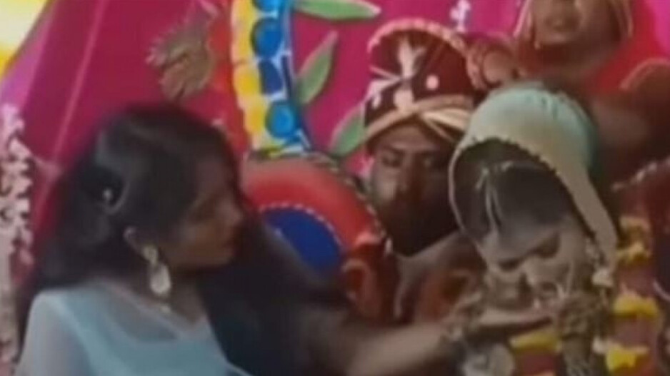 Bride cries uncontrollably after first look at groom, video goes viral ...
