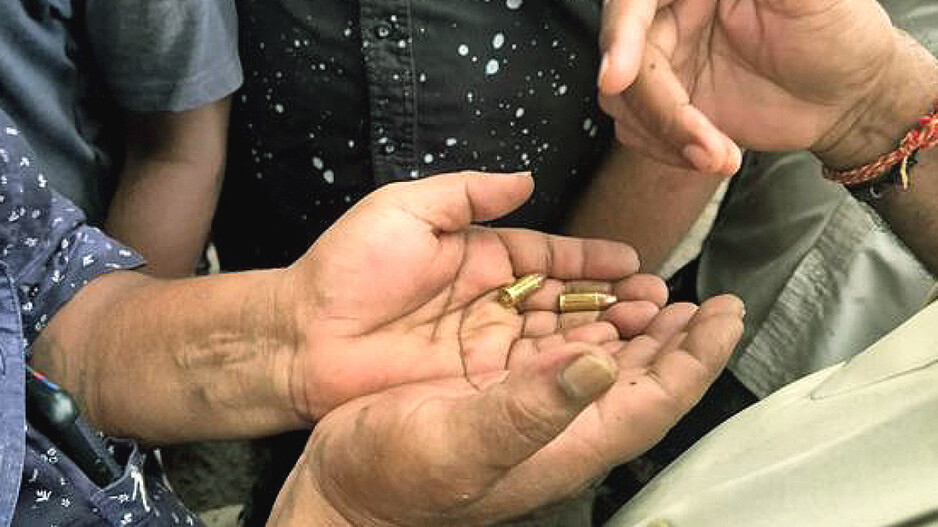 Chain snatching attempt at gunpoint in Cuttack; woman critical after ...