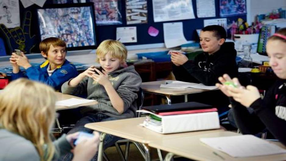 Smartphones affect ability of students to concentrate in class