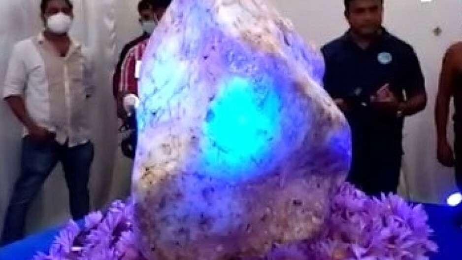 World's Biggest Blue Sapphire 'Queen Of Asia' Found In Sri Lanka