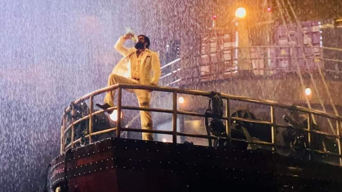 KGF Chapter 2 & Yash’s ‘Rocky Bhai’ character abused by Telugu director ...