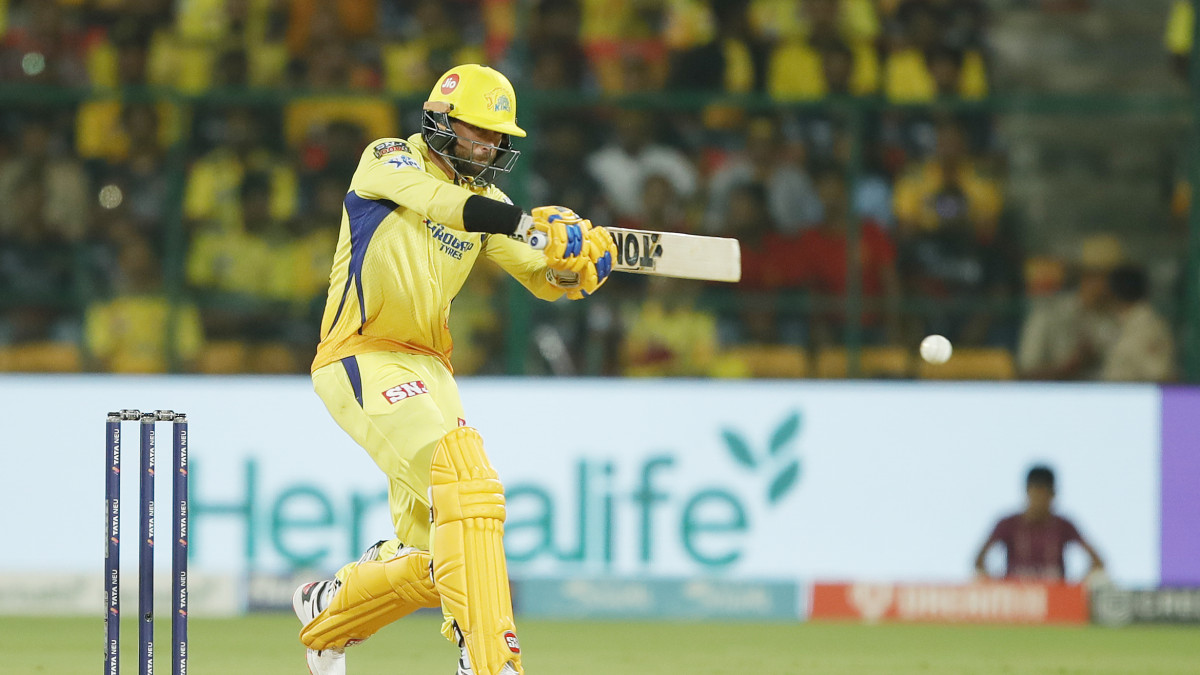 Best ambidextrous all-rounders in IPL 2024