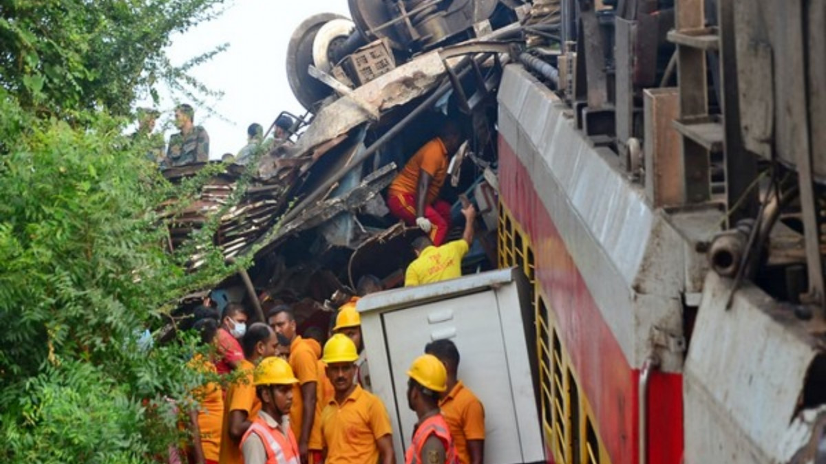 Odisha train tragedy: Congress blames Railway for security lapse ...